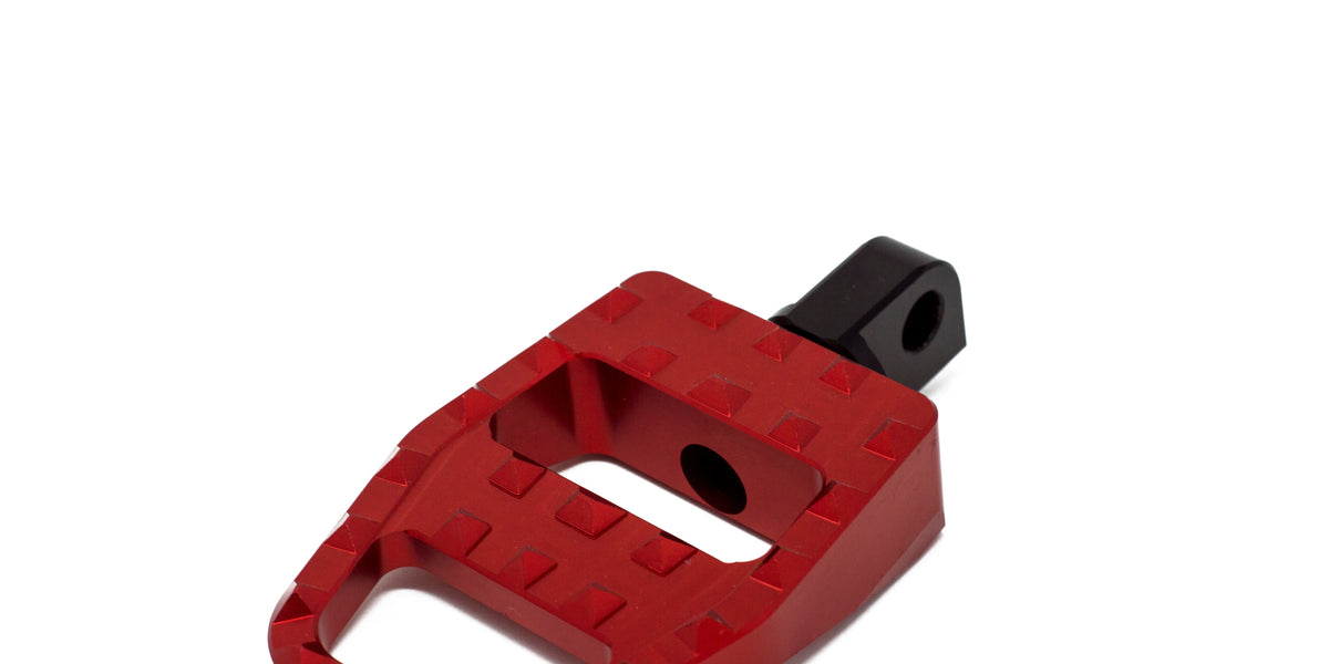 2021 Pegs Red – ELEVEN MOTORS